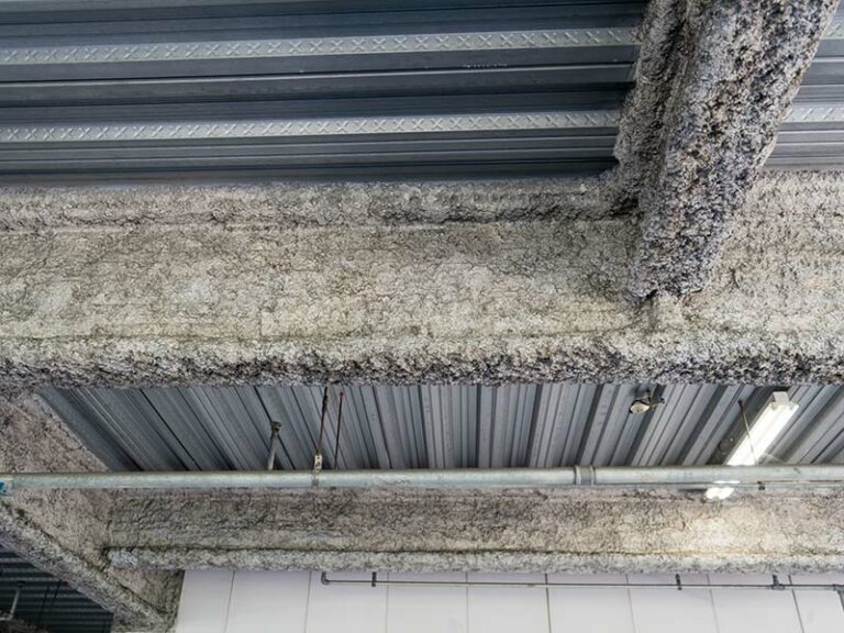 Asbest in Fassade, Putz und Co. – so gehst Du vor